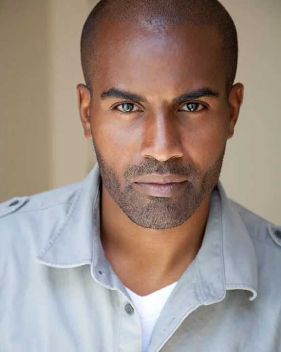 MEN — ROBERT MERRILL STUDIOS