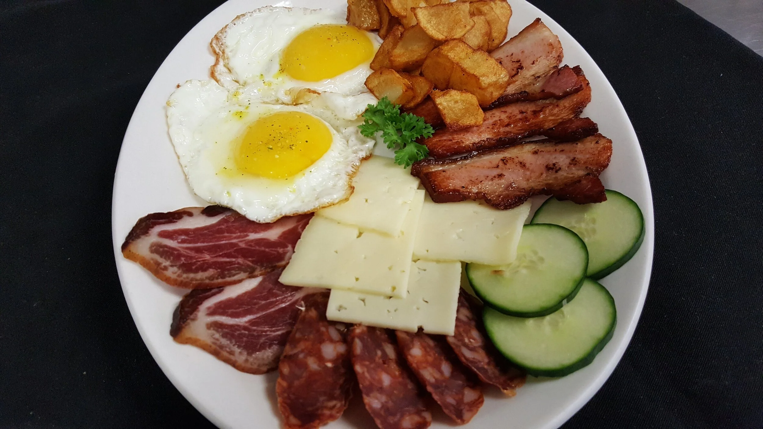 Three Brothers Casual Dining