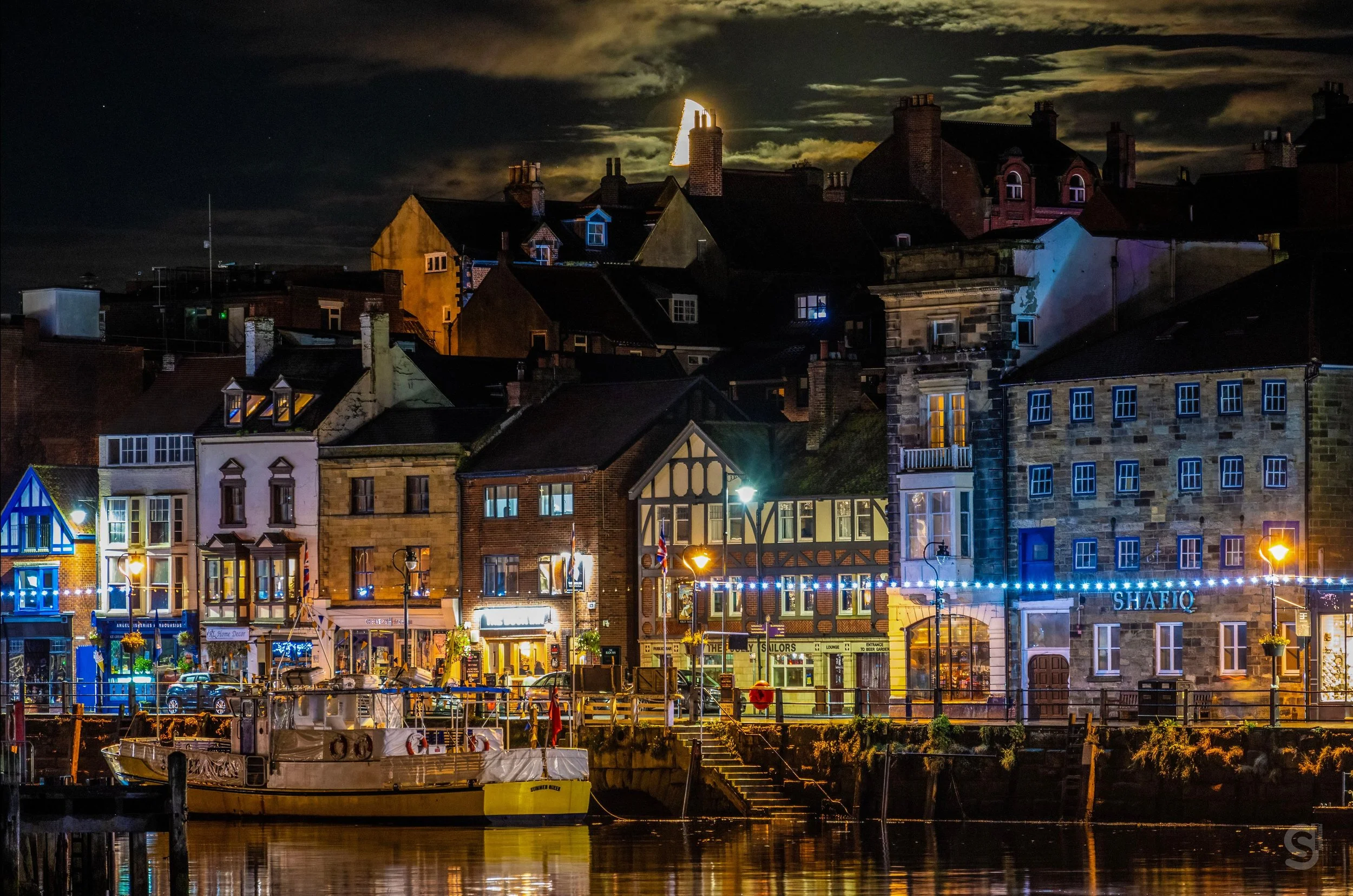 Whitby By Night — Garry Sugden Photography