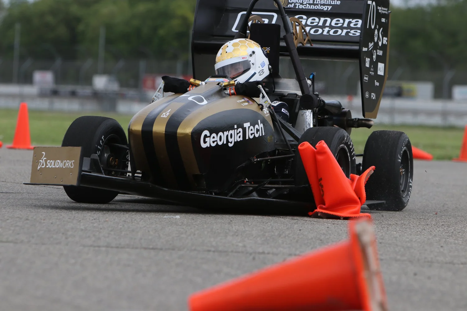 Aero Placement And Mounting — DesignJudges.com