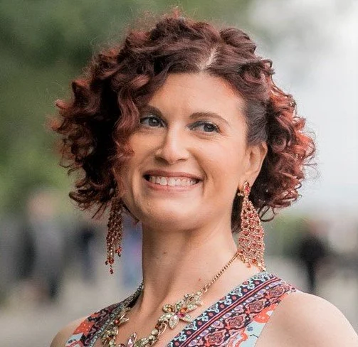 About — RACHEL J. PETERS | Composer/Librettist