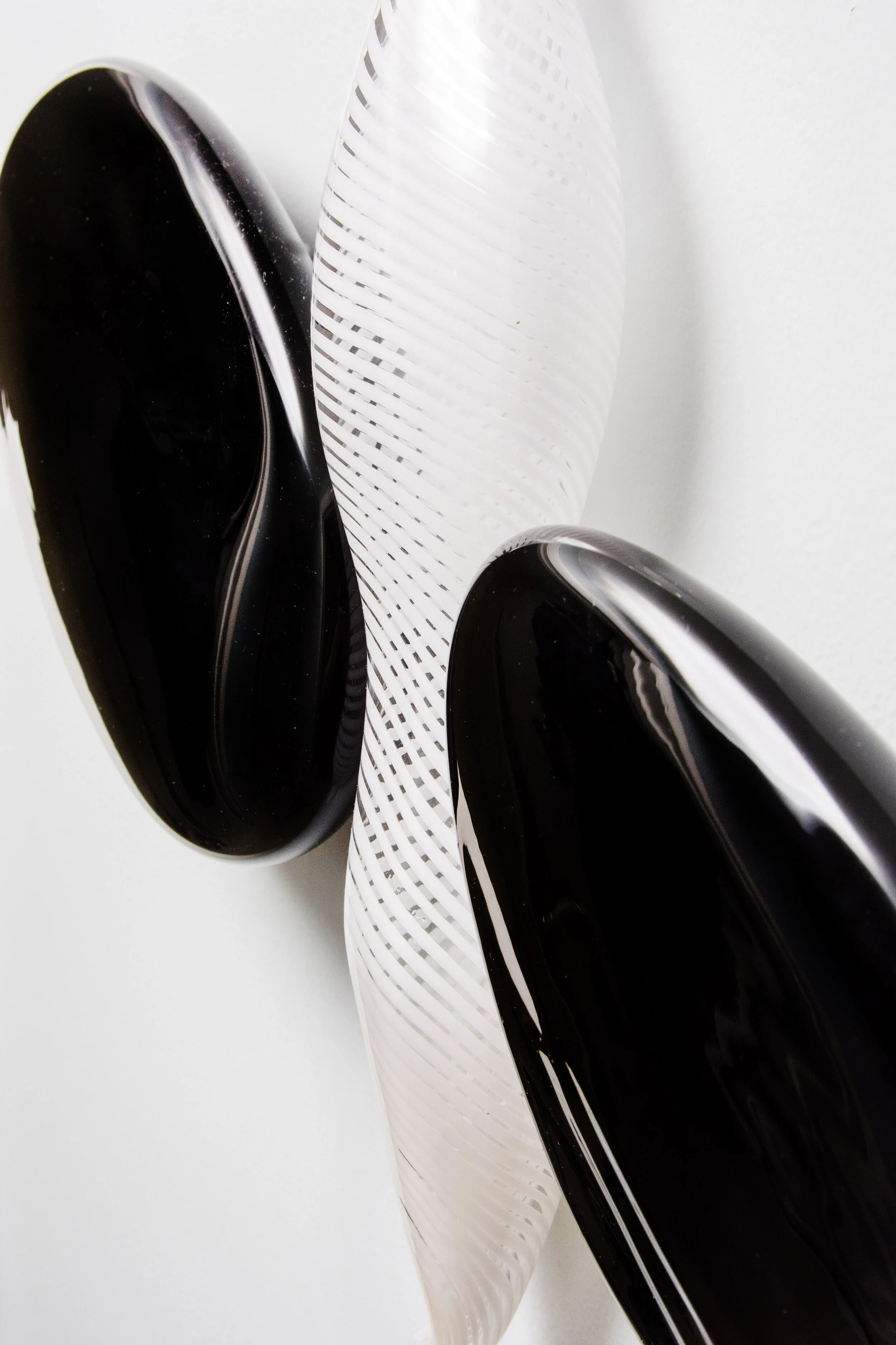 Tim McFadden Glass - Exquisite handblown art glass