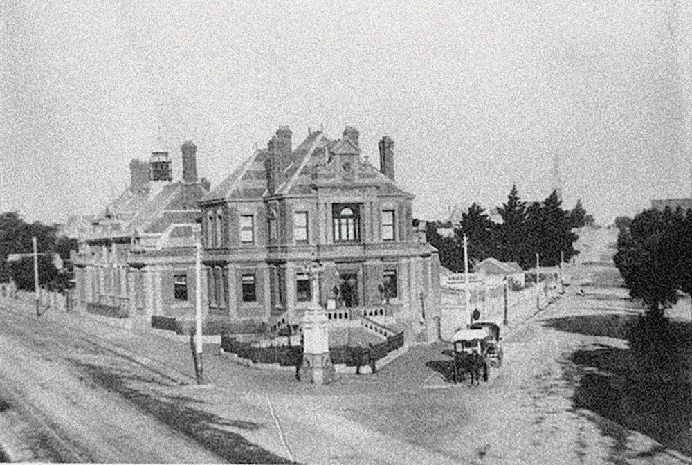 History | Explore Timeless Heritage — Postmaster Hotel