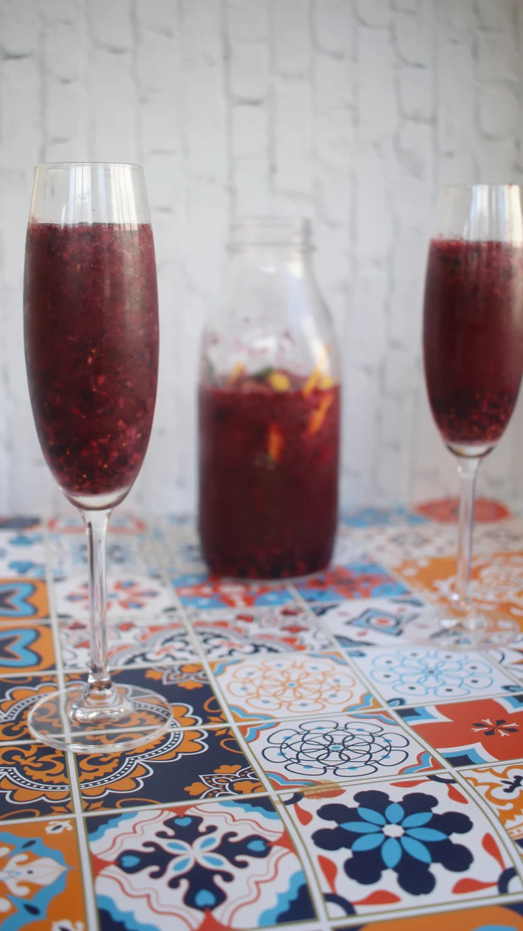 Mixed Berry Cocktail — FootageFoodie