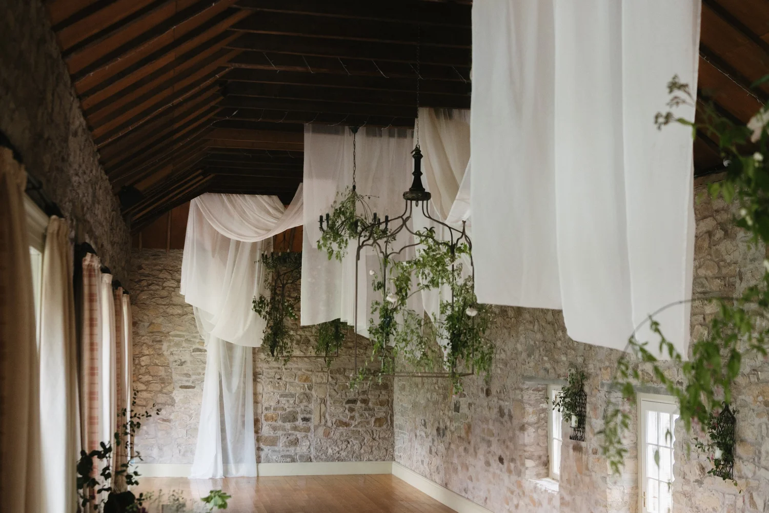 PYRUS | Specialist Botanical Design Studio