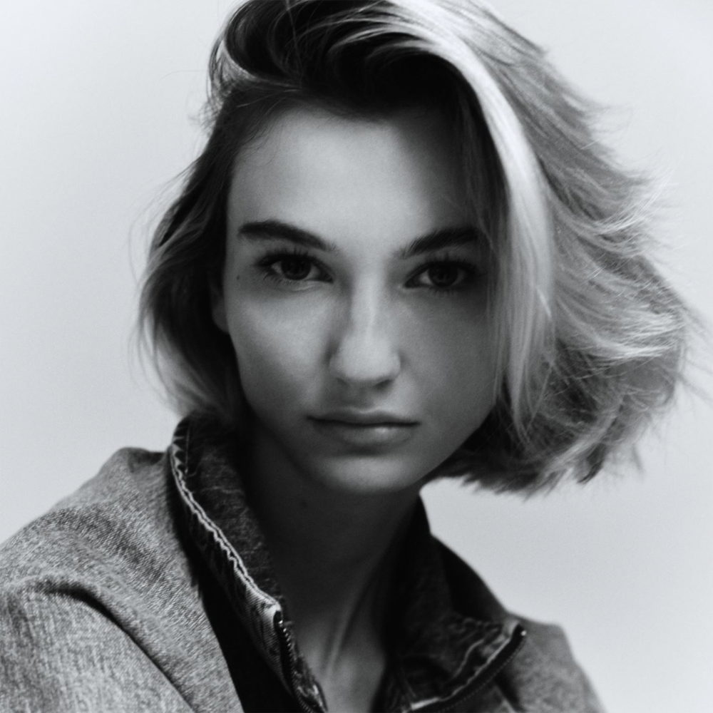 Nicolette King — Mother Model Management