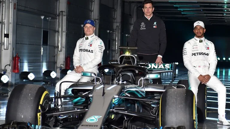 The Formula 1 Secret For Team Success — Big Little Legends