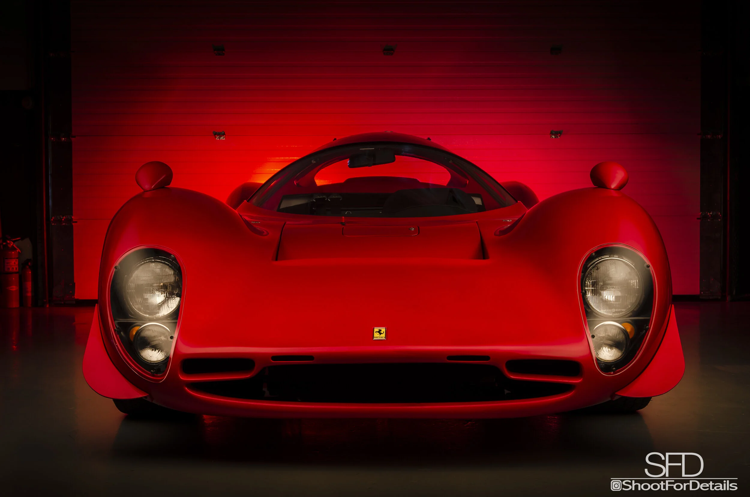 Ferrari 330 P4 — Shoot for Details