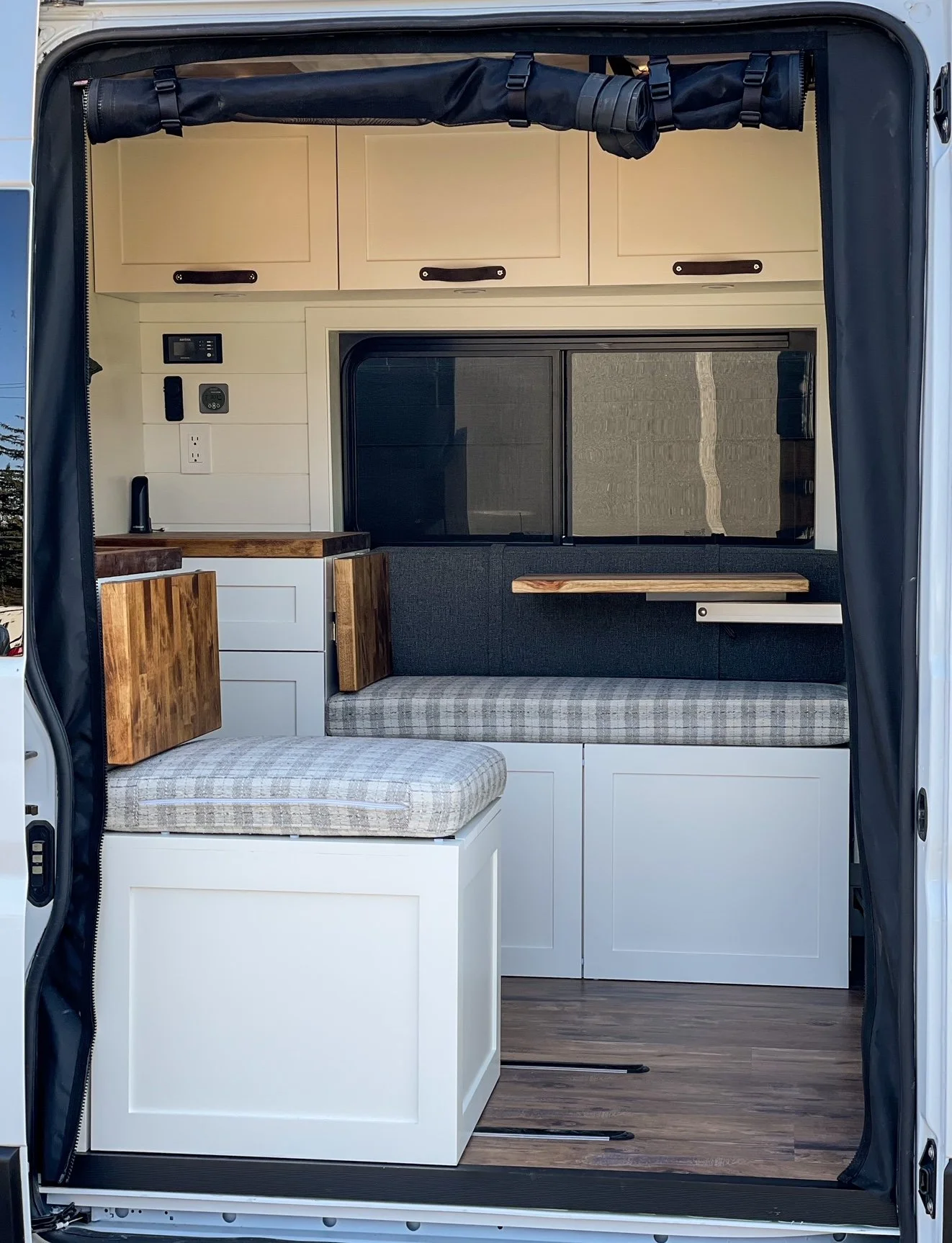 Annmarie & Bill — Live a Little Vans