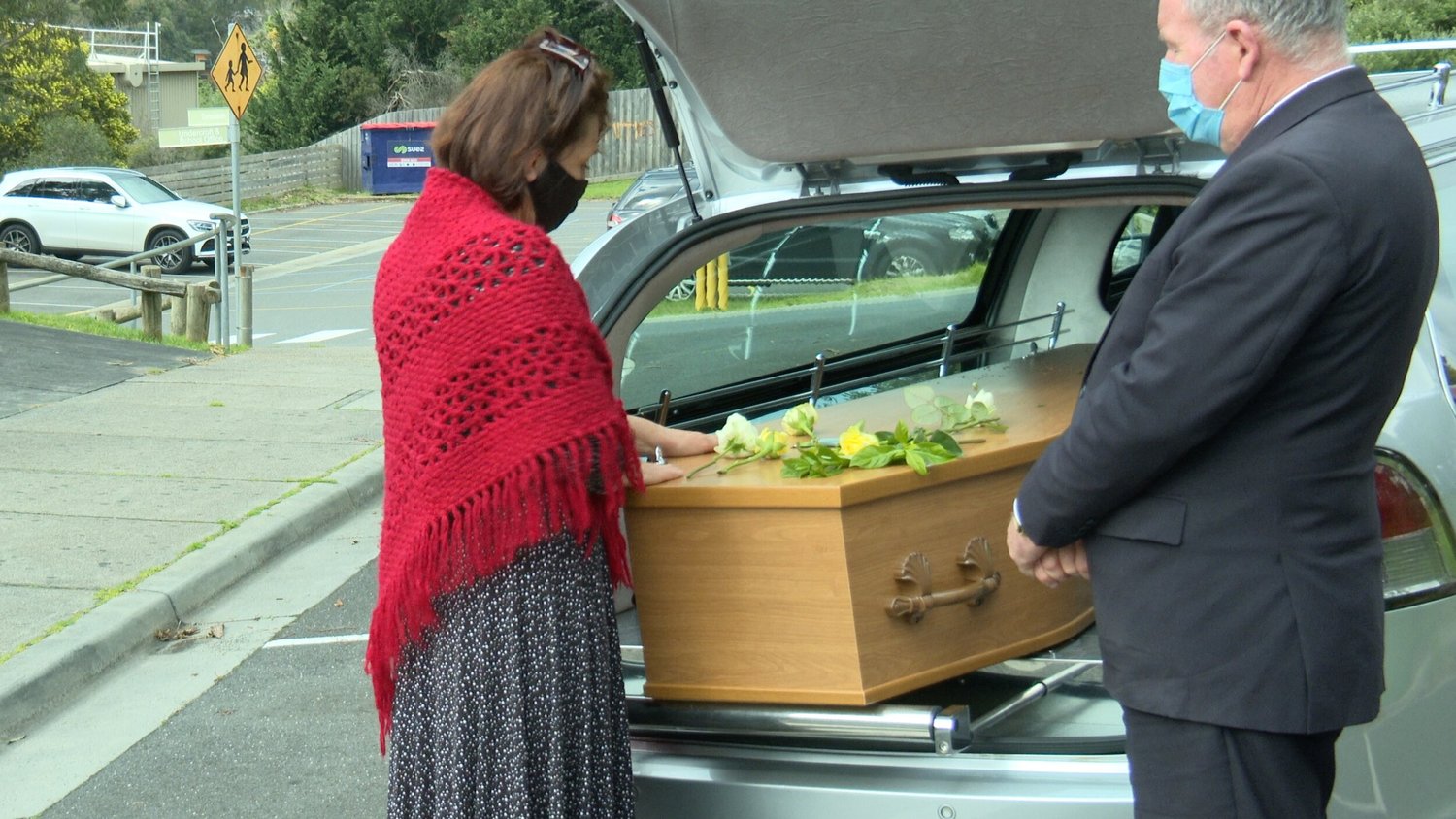 Watch a funeral we filmed and live-streamed — Lifetime Stories funeral ...