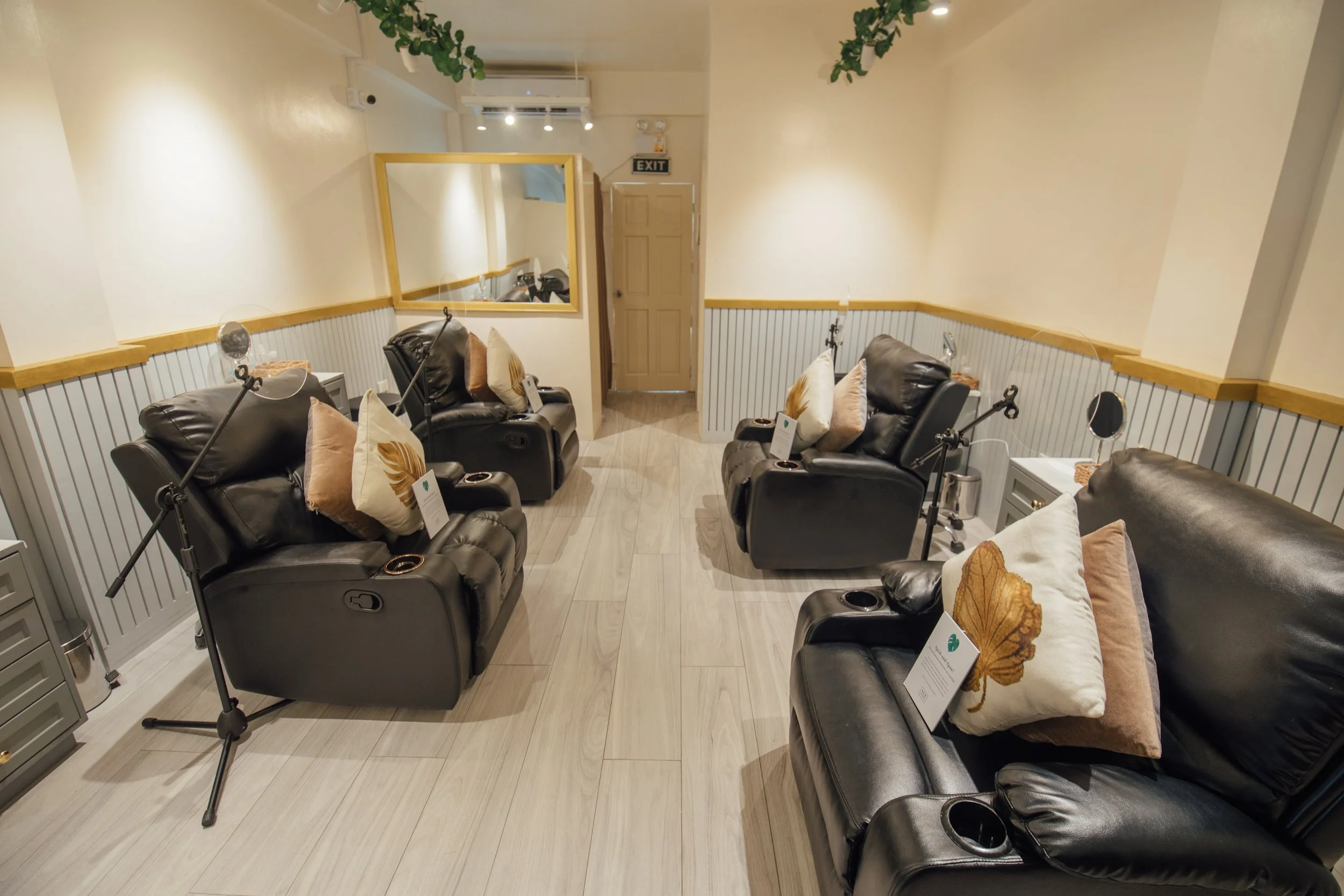 Regular Lounges — NEW Lounge PH