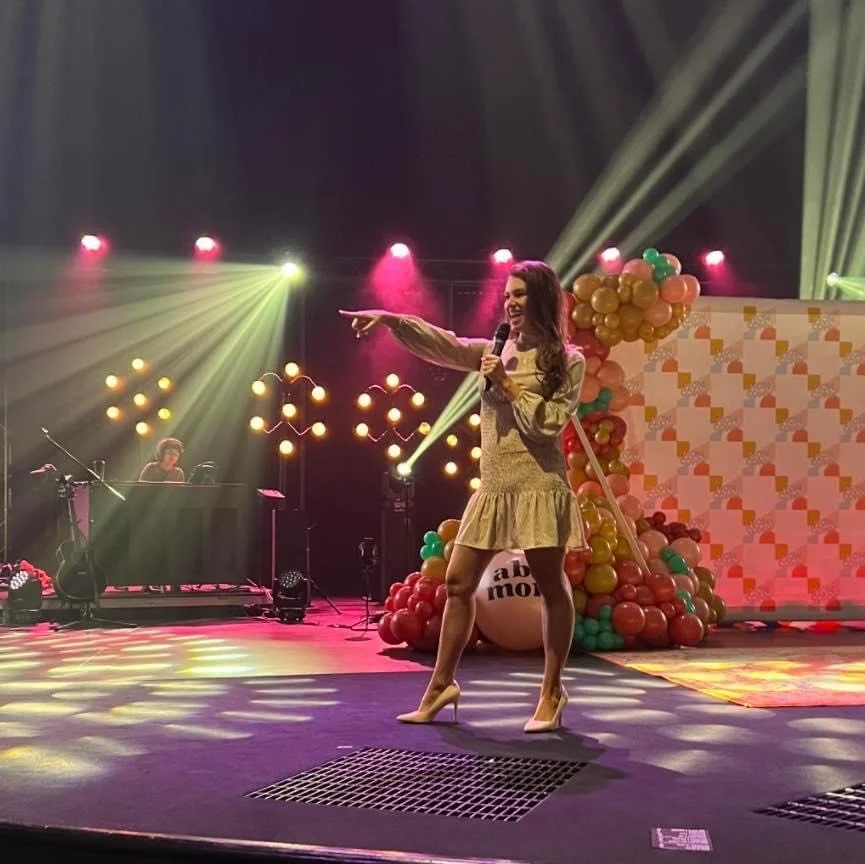 Regan Long | Mom of 5, Best-Selling Author, & Global Entrepreneur