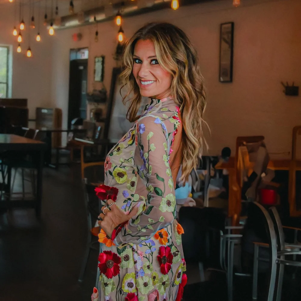 Regan Long | Mom of 5, Best-Selling Author, & Global Entrepreneur