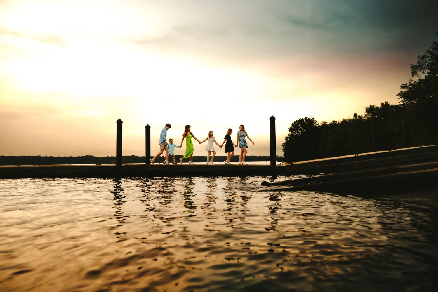 Regan Long | Mom of 5, Best-Selling Author, & Global Entrepreneur