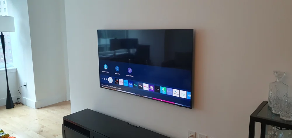 Manhattan In-Wall Cable Installation - Expert TV Mounting by Dmitry ...
