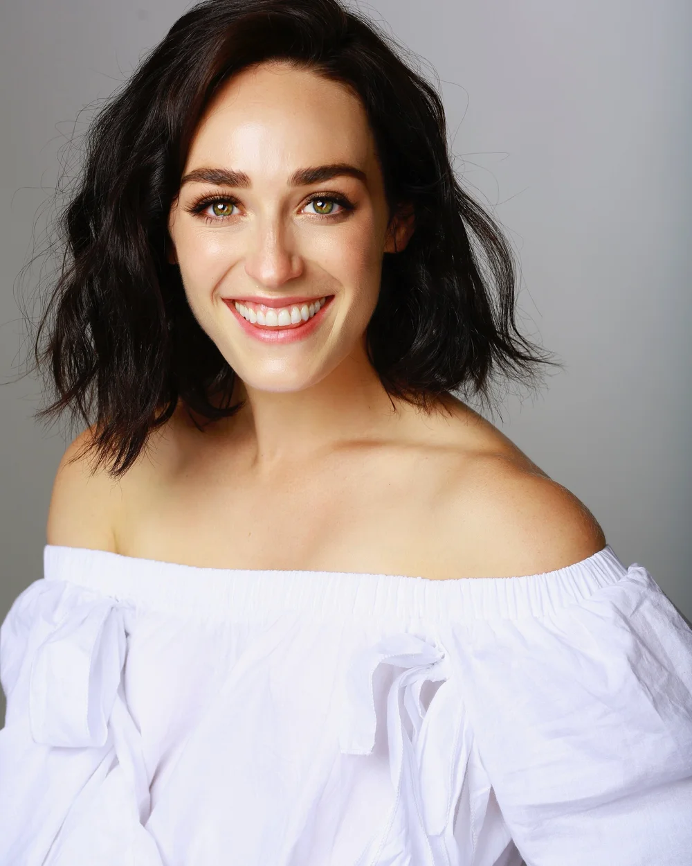 contact — haylee roderick