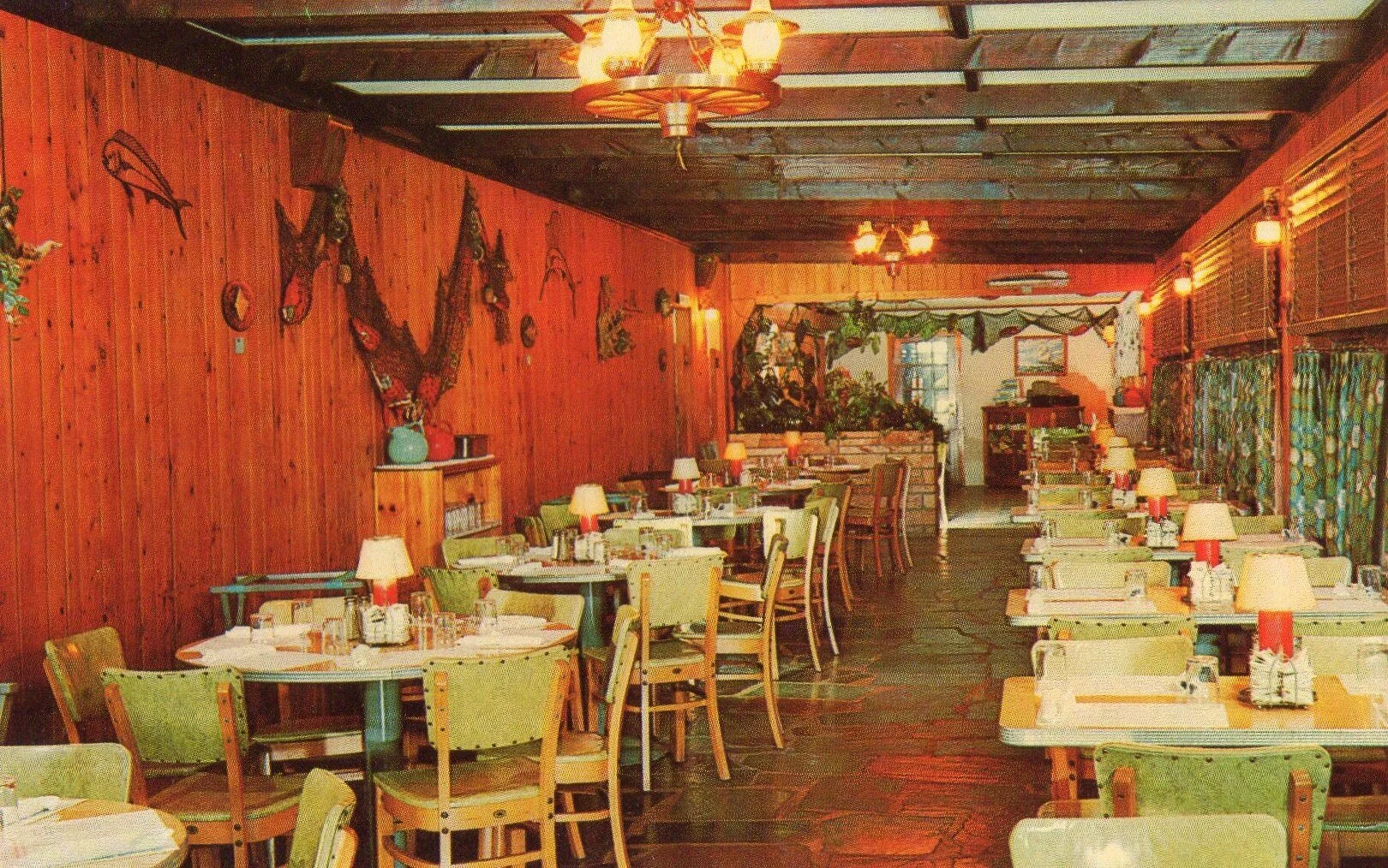 howard's seafood restaurant