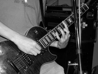 Tendinitis, Carpal Tunnel Syndrome and Trigger finger in Guitarists ...