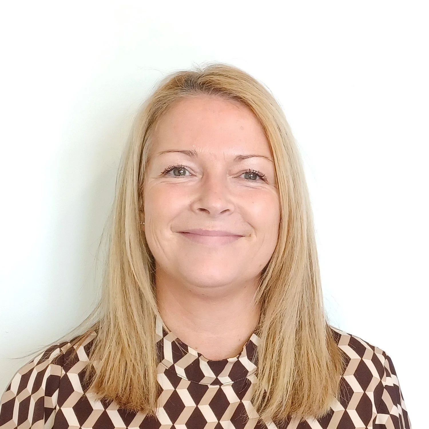 Sharon Rafferty's Instagram, Twitter & Facebook on IDCrawl