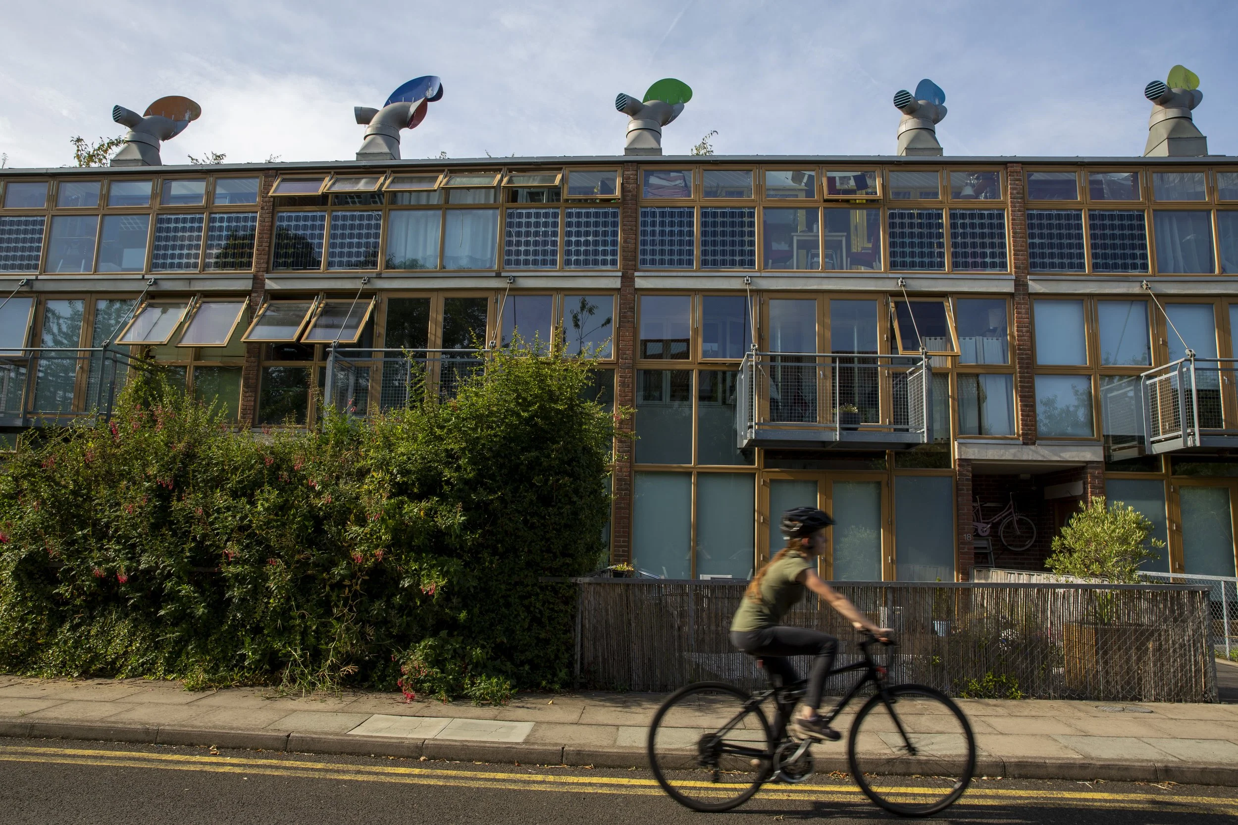 Bioregional & ZEDFactory - BedZED low-carbon housing development