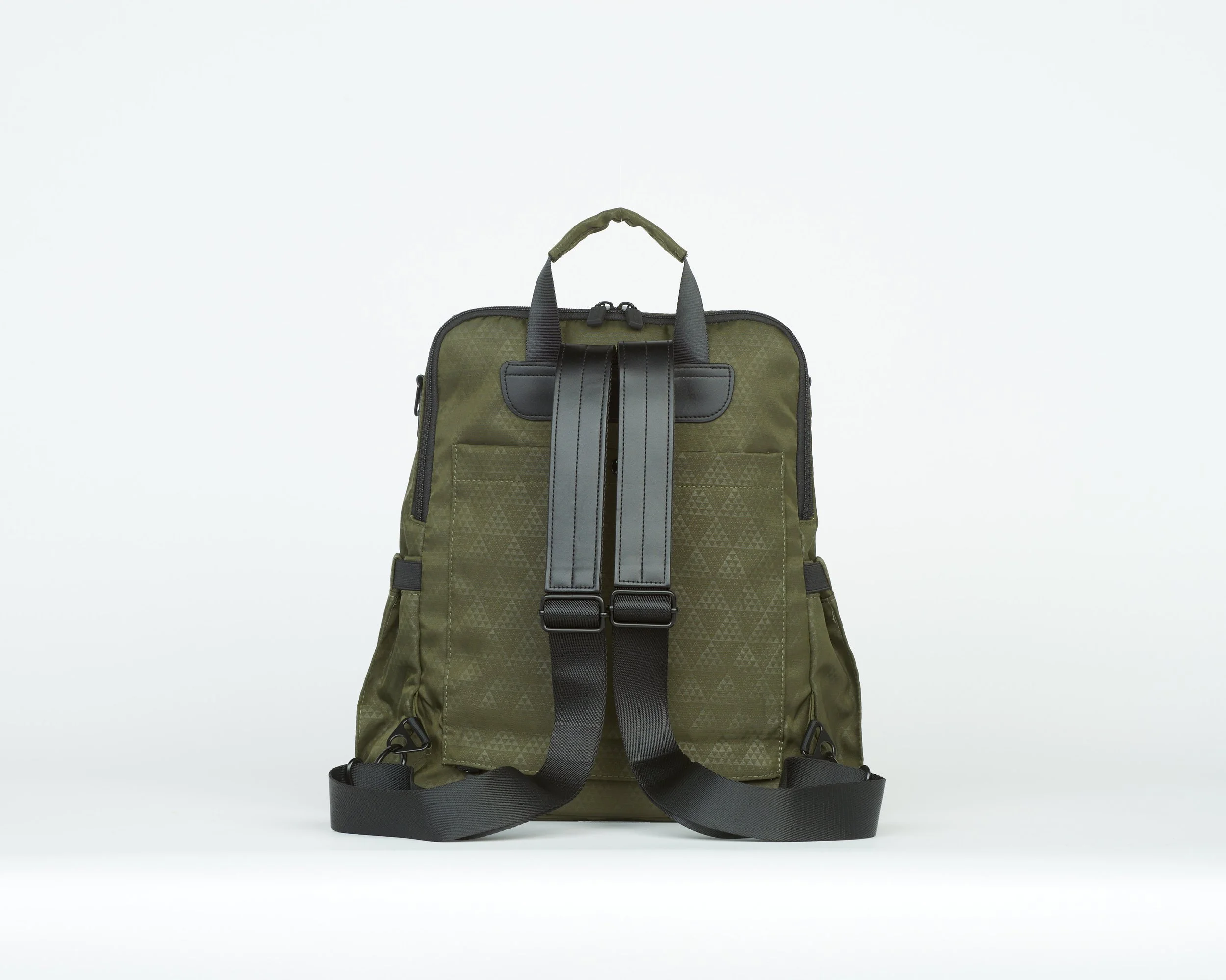 THE CONVERTIBLE BACKPACK - MILITARY OLIVE — IHKWIP