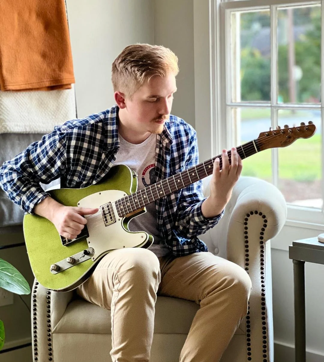 Logan Chase — LsL Instruments I Discover Your Dream Guitar Or Dream Bass