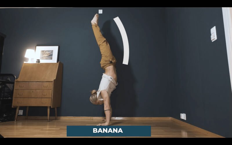 Hip and Spine Positioning for a Straight Handstand - Handstand form 102 ...