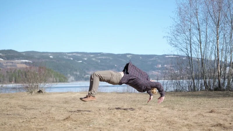 The Most Important Acrobatic Skills - Learn Acrobatics From Scratch ...