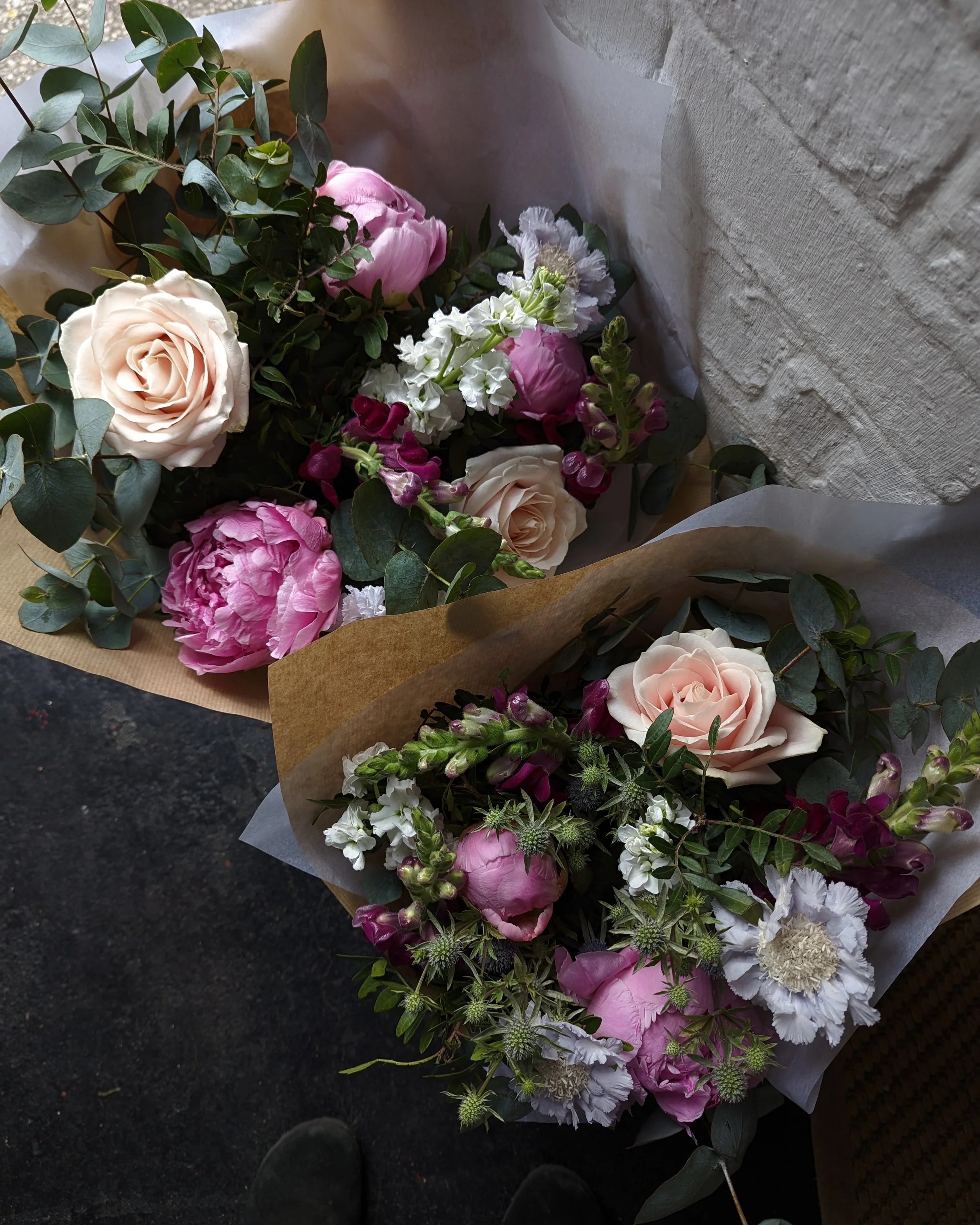 ALCHEMY - Falkirk & Stirling florist, flower delivery