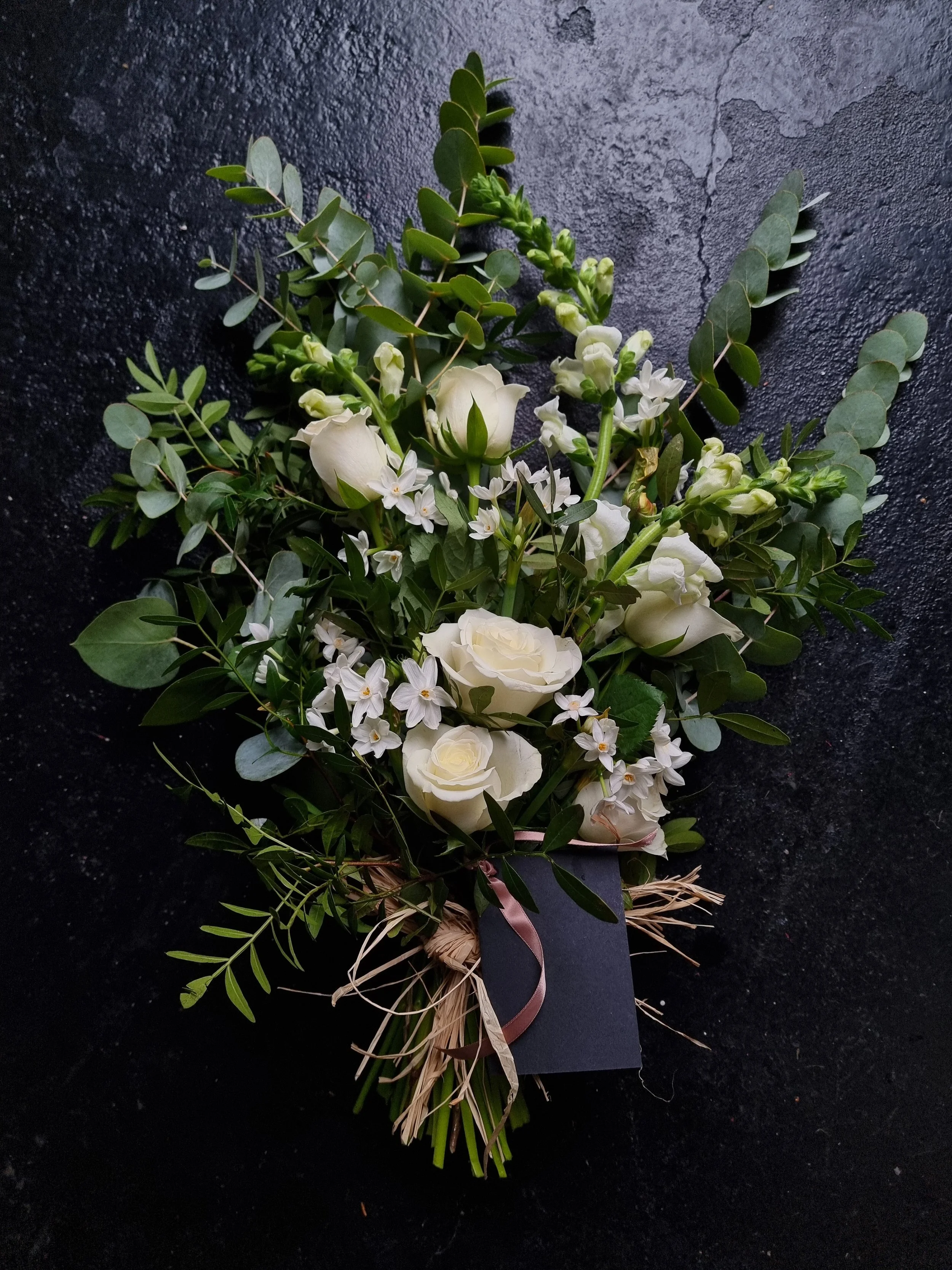 ALCHEMY - Falkirk & Stirling florist, flower delivery