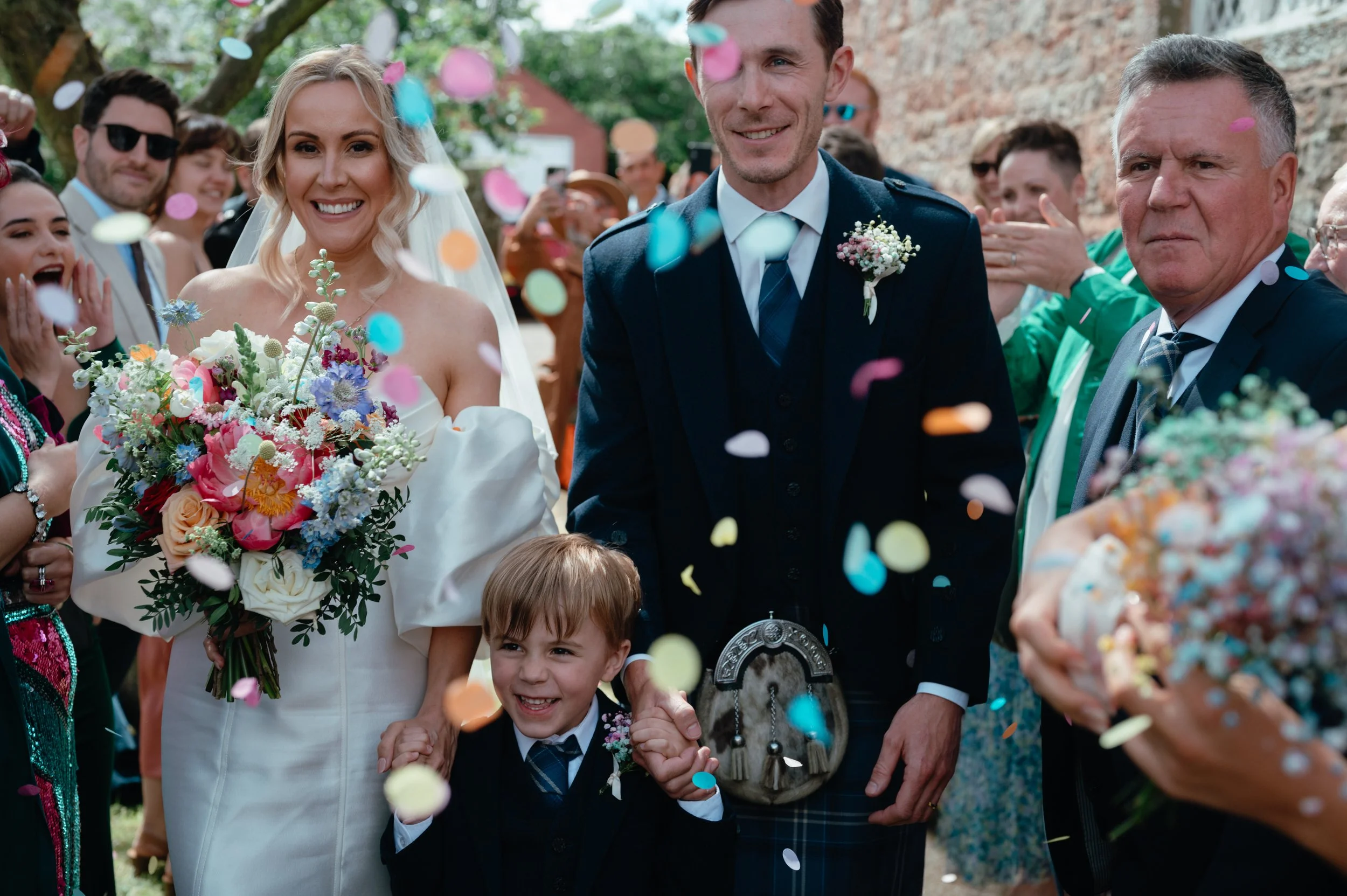 ALCHEMY - Falkirk & Stirling florist, flower delivery