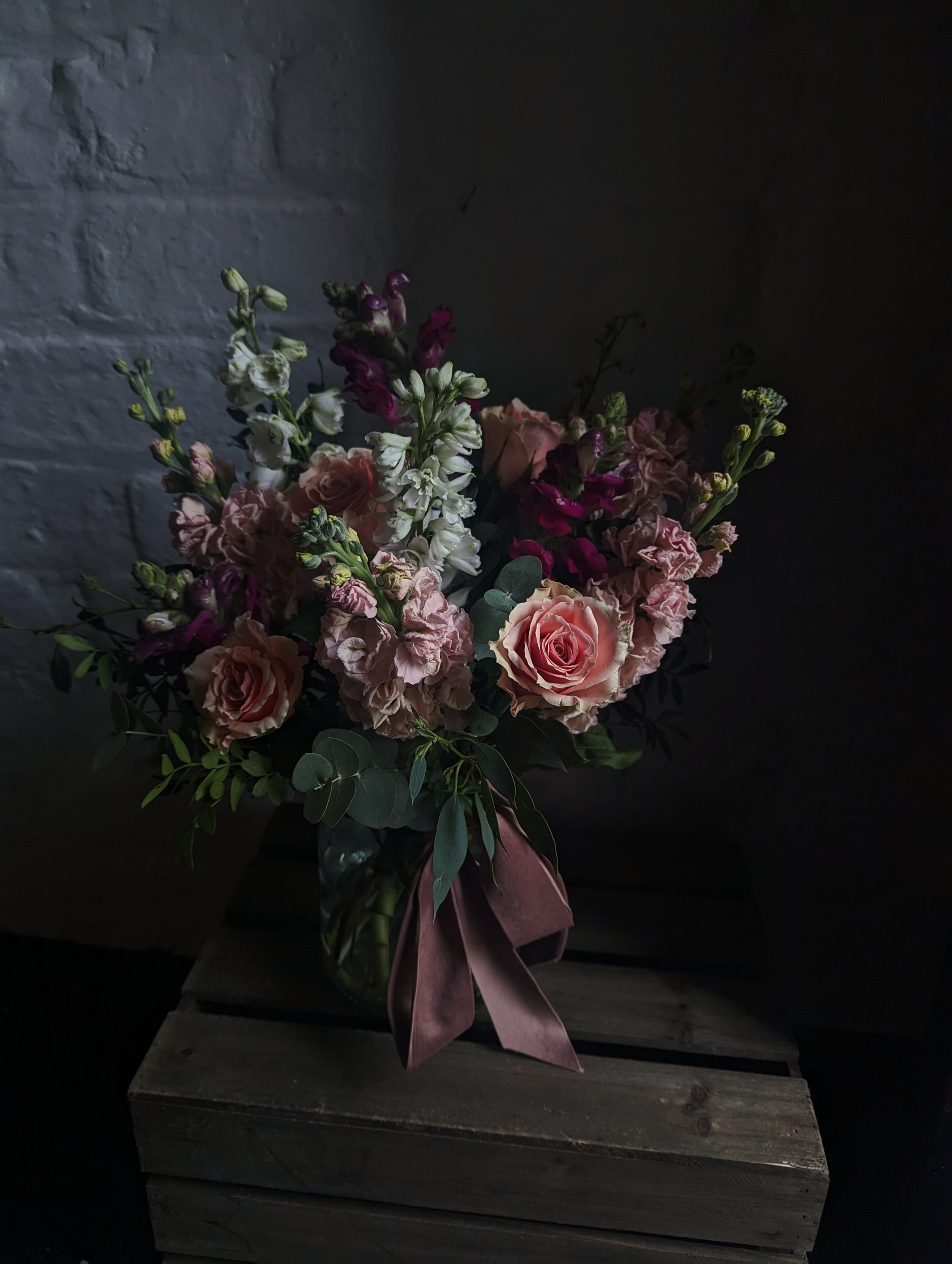 ALCHEMY - Falkirk & Stirling florist, flower delivery