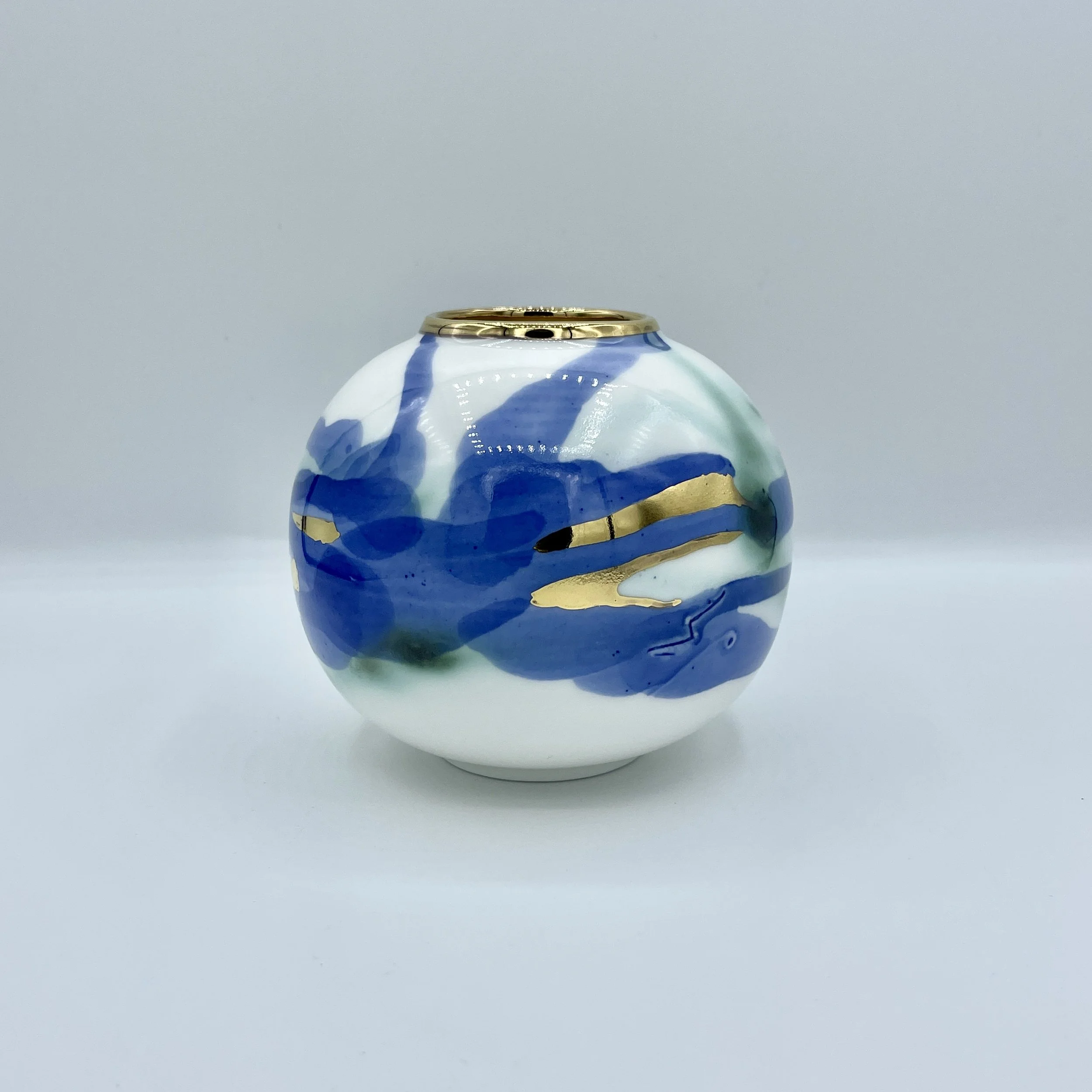 Cobalt and copper oxide Wash Sea Globe (Gold) — Blackbird Ceramics