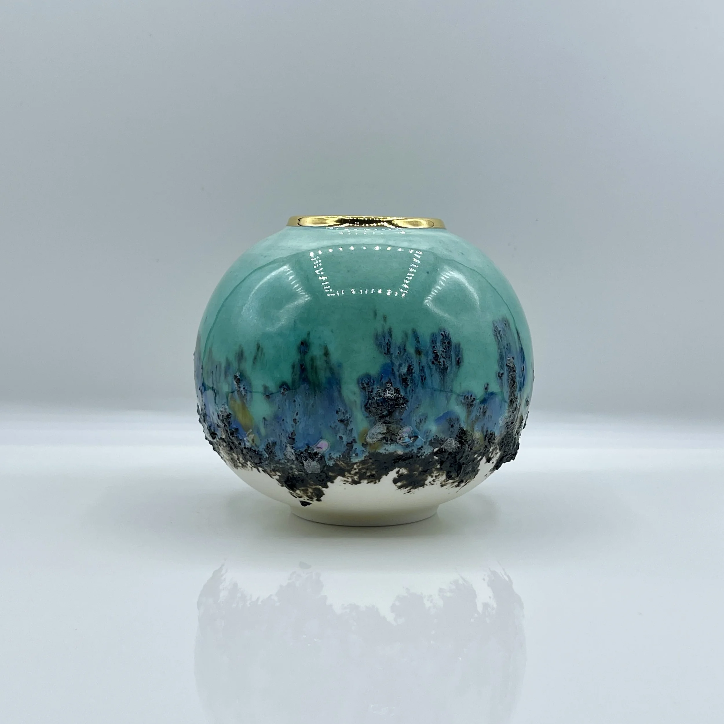 Mottled blue and black clay inlaid Sea Globe (Platinum) — Blackbird ...