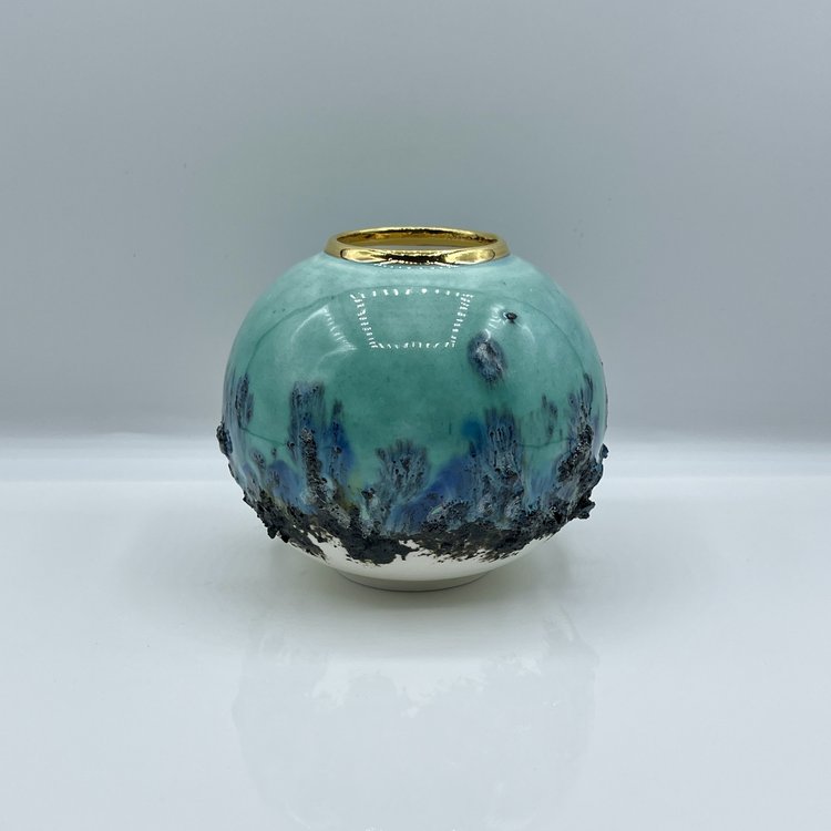 Mottled blue and black clay inlaid Sea Globe (Platinum) — Blackbird ...