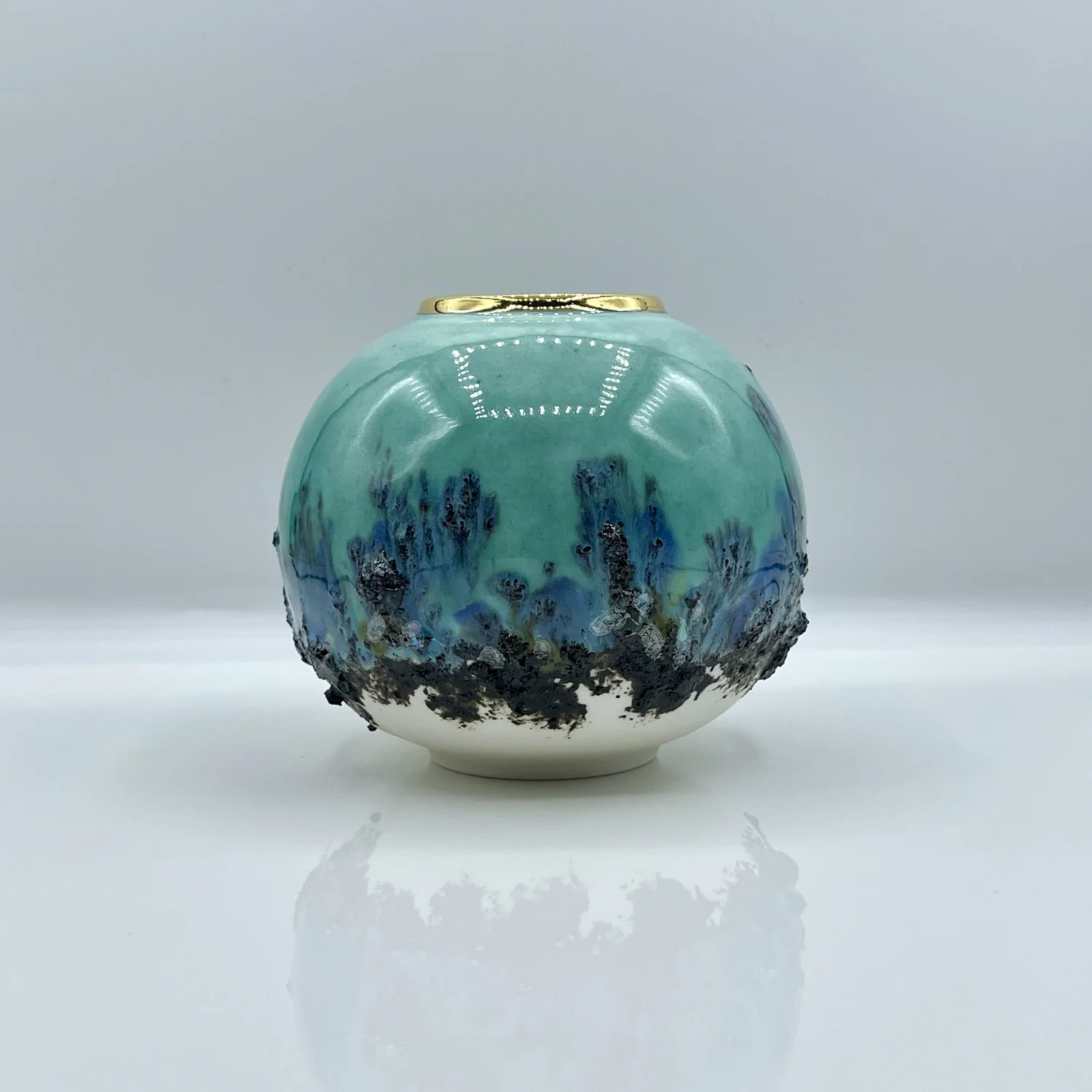 Mottled blue and black clay inlaid Sea Globe (Platinum) — Blackbird ...