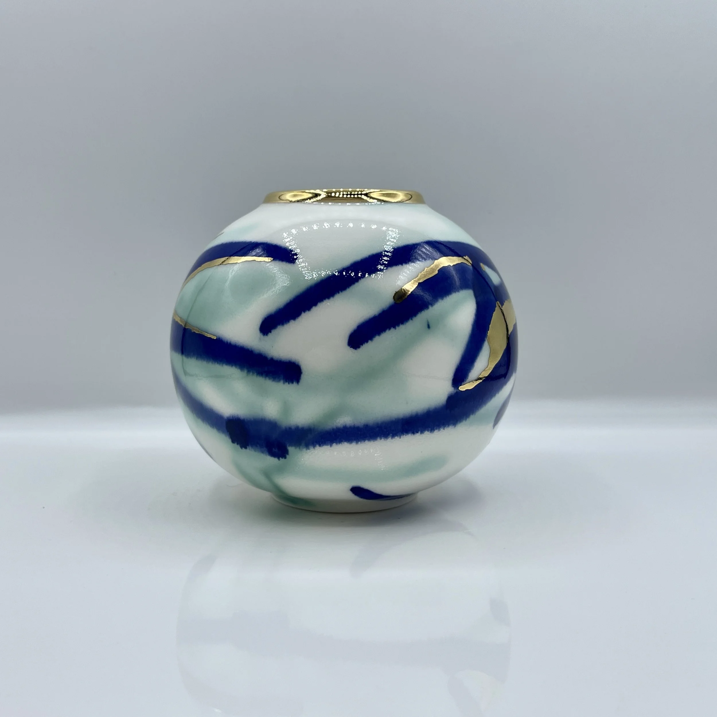 Deep Prussian Blue, grey, white, aventurine and platinum Sea Globe ...