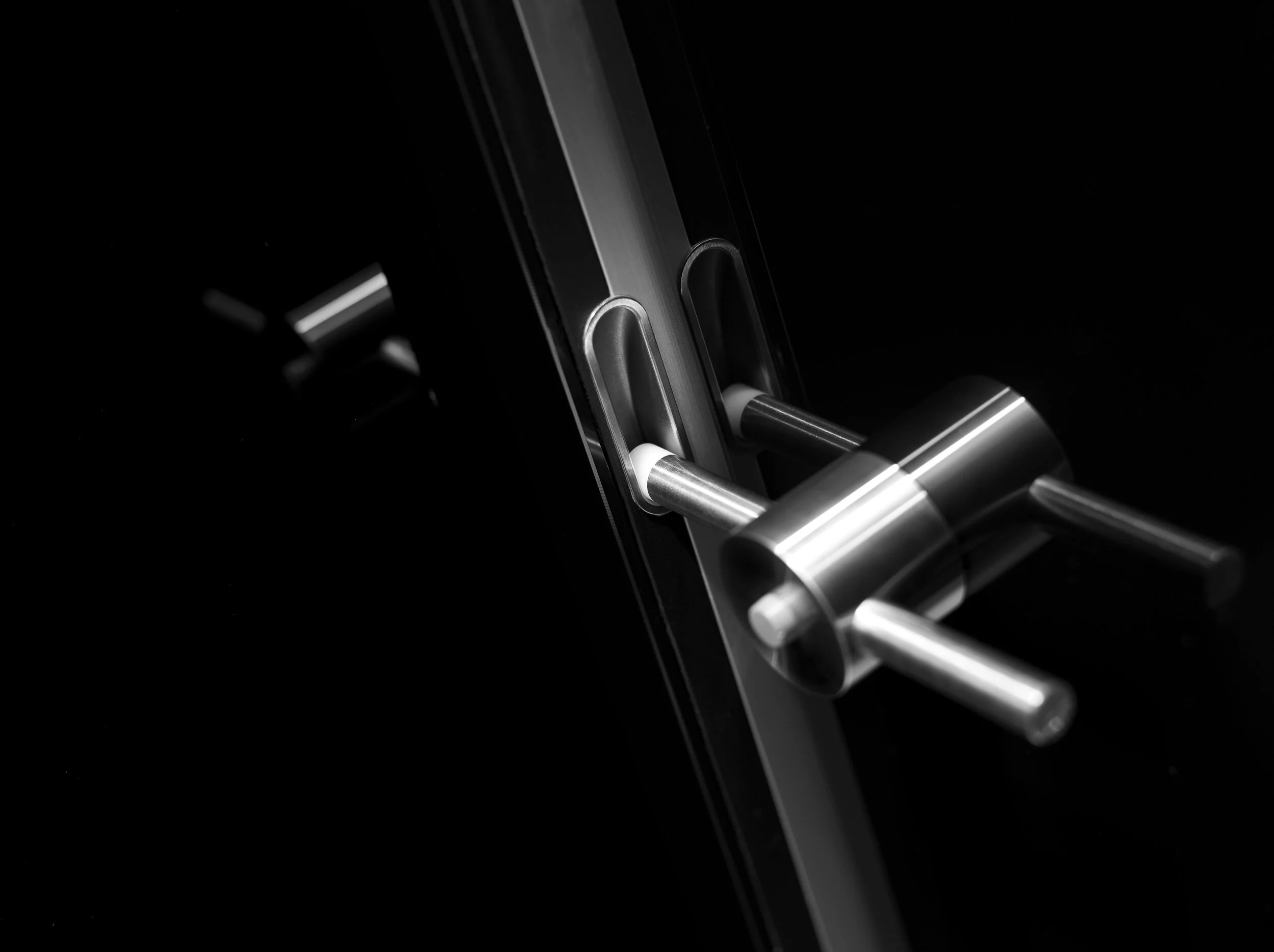 Integrated Locking — Thrislington Cubicles