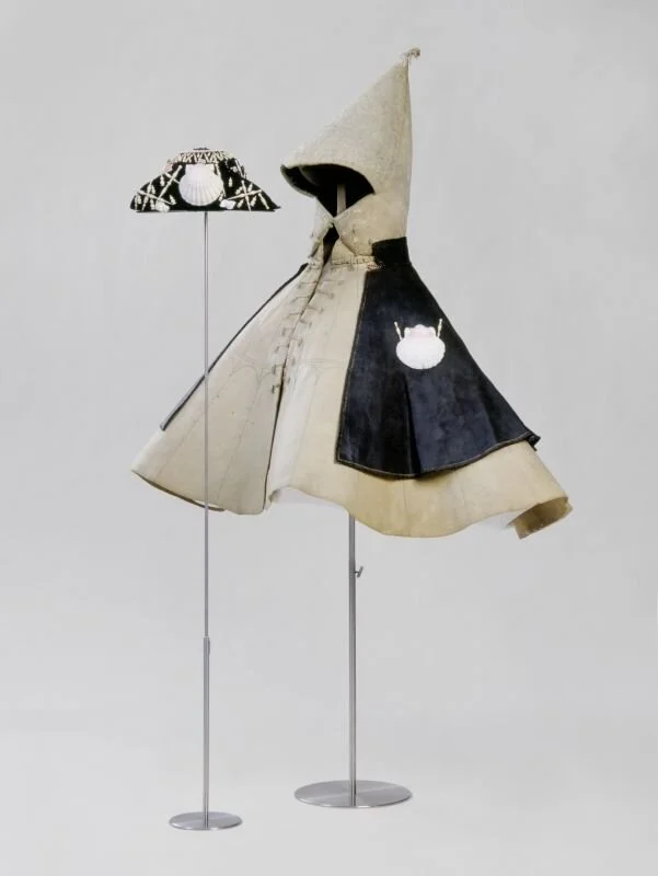 A Felt Cloak — The Modern Maker Schoolhouse