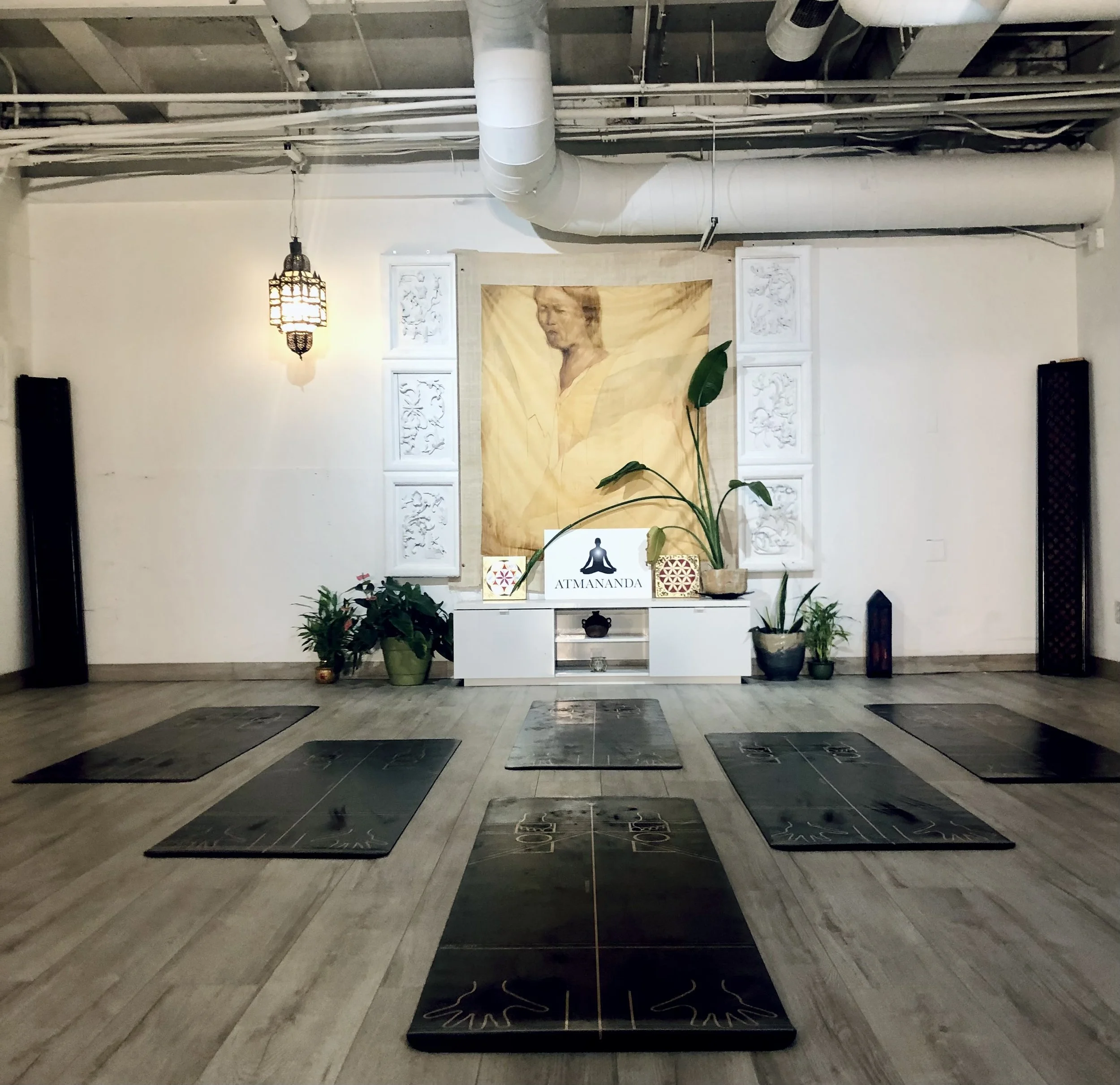 Atmananda Yoga