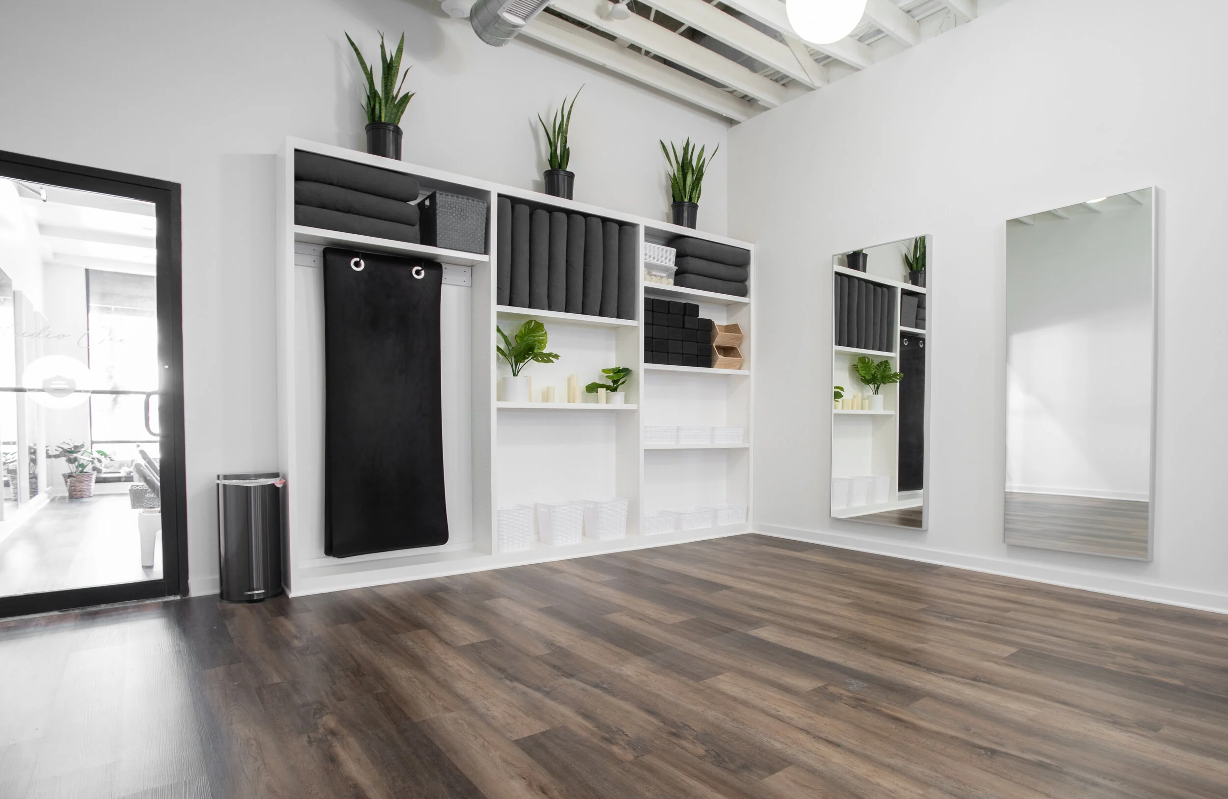 DUO Houston | Coffee, Reformer & Mat Pilates