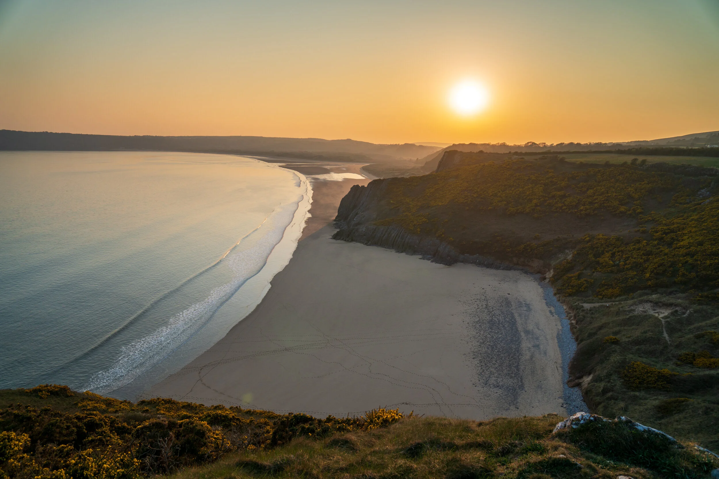 A guide to Tor Bay on the Gower Peninsula — Oh What A Knight