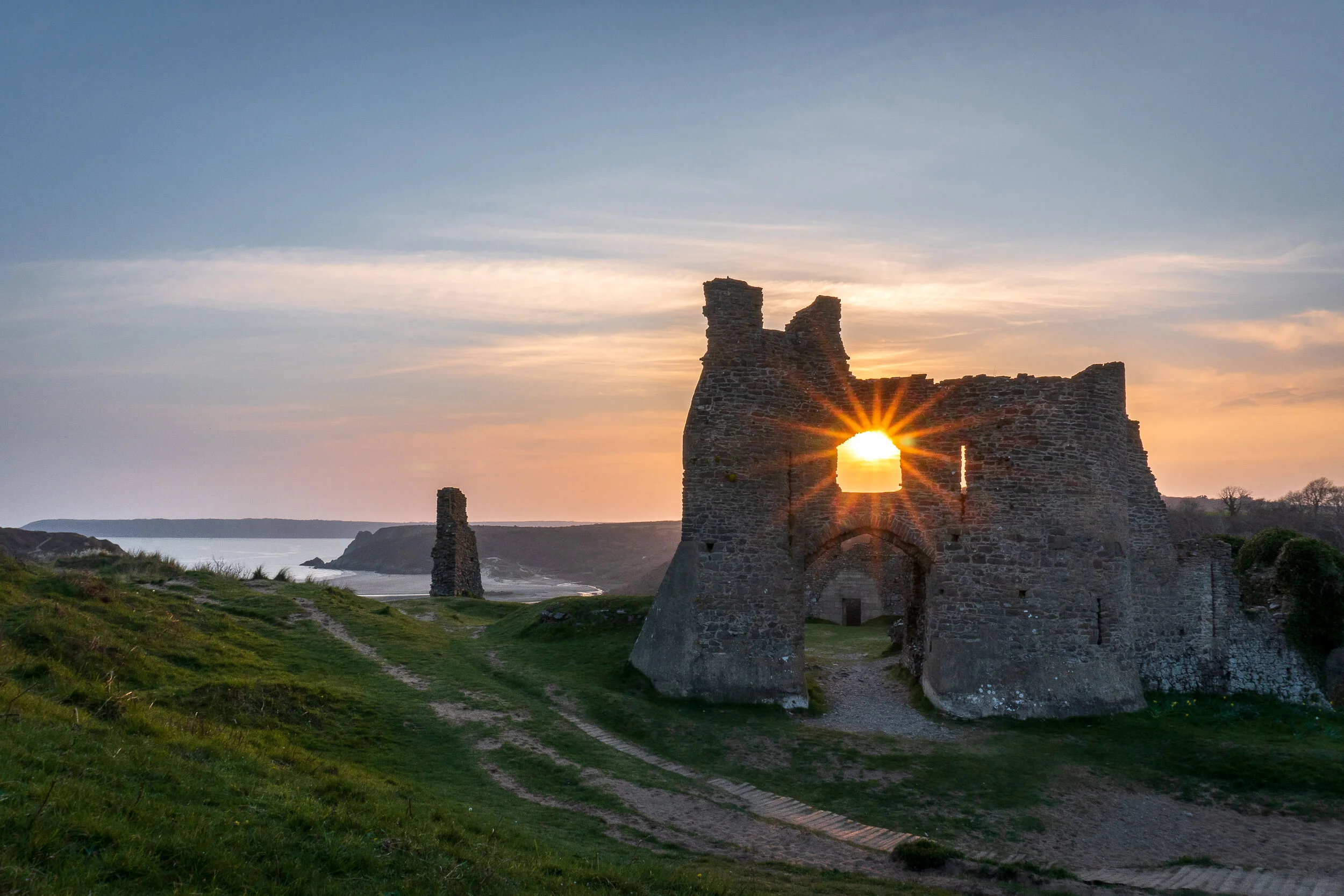 A locals Guide to Three Cliffs Bay on the Gower Peninsula — Oh What A ...