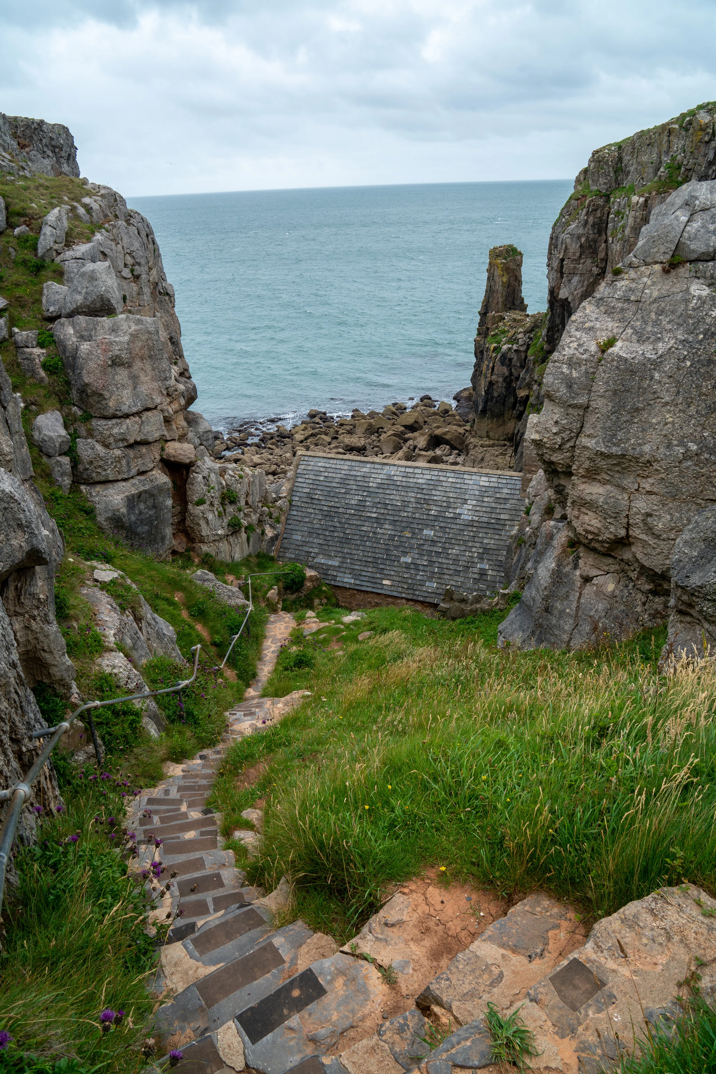 A Guide to St Govan's Chapel | Pembrokeshire National Park — Oh What A ...