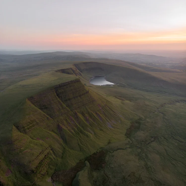 A Travel Guide to the Brecon Beacons — Oh What A Knight
