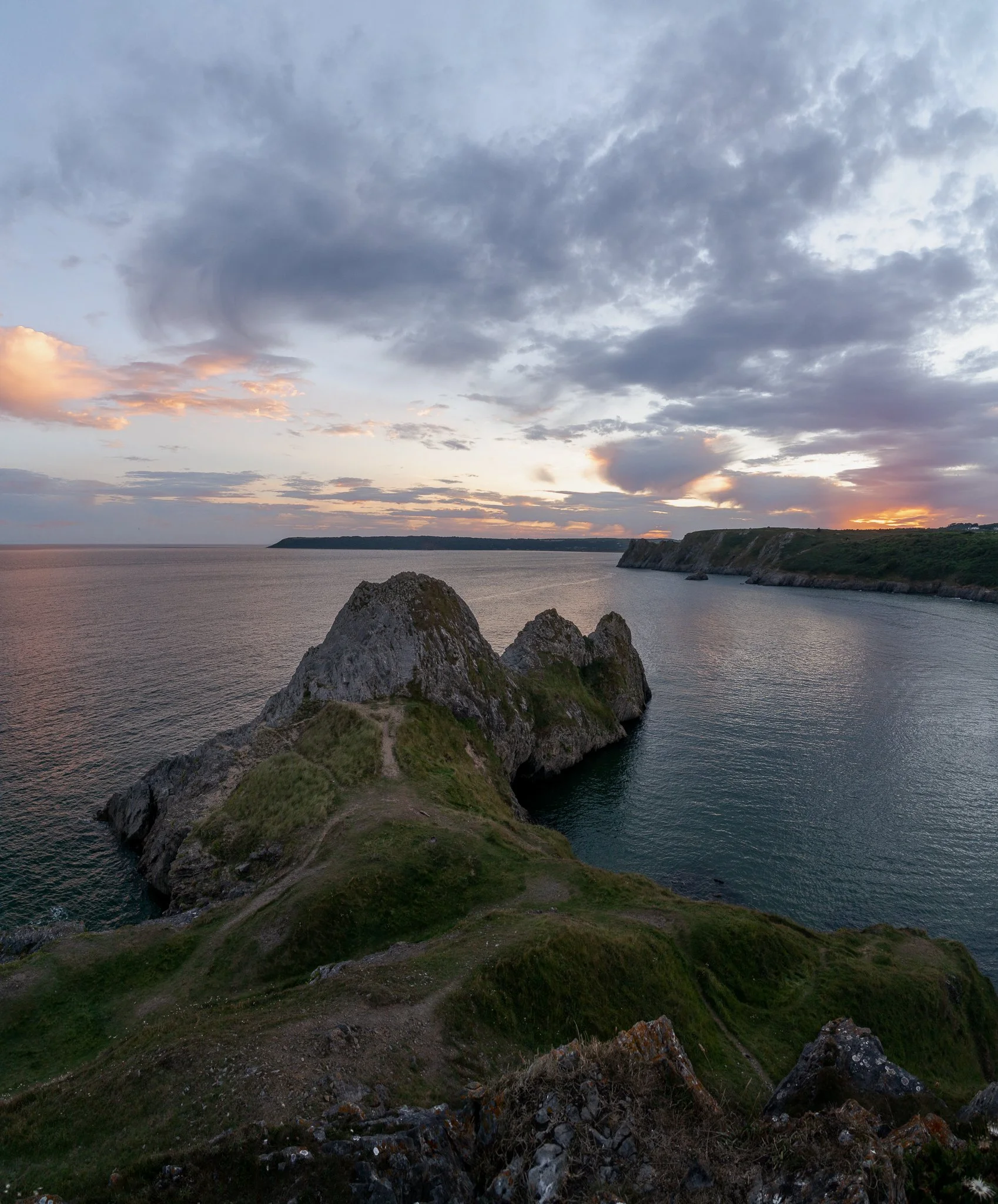 A locals Guide to Three Cliffs Bay on the Gower Peninsula — Oh What A ...