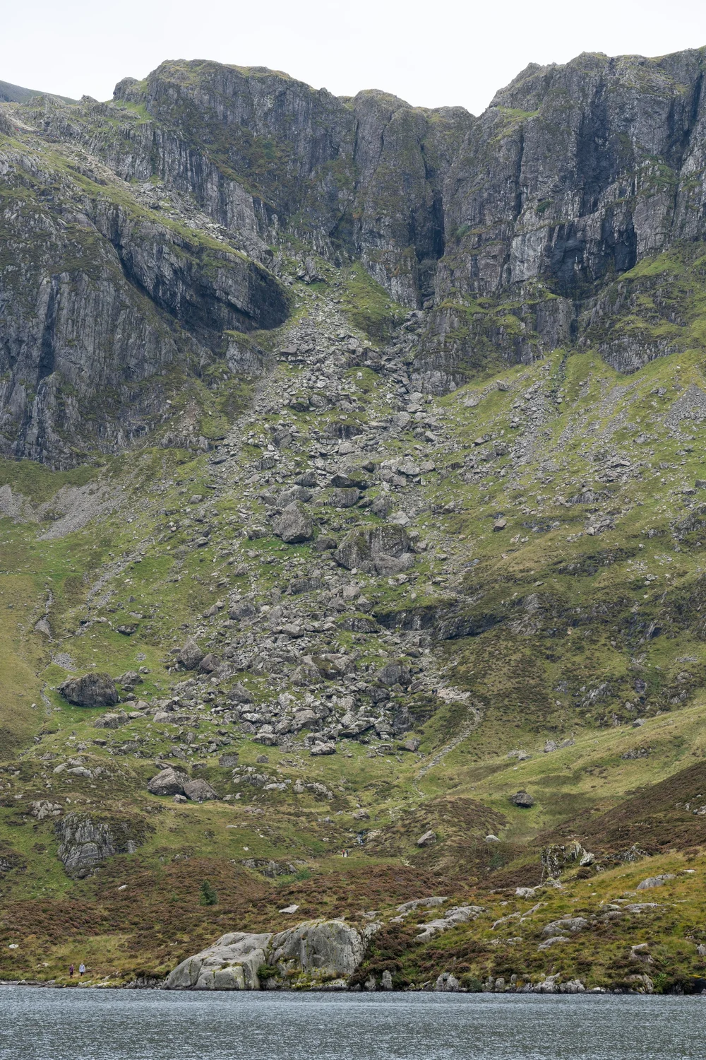 Tryfan, Glyder Fach, and Glyder Fawr Hike Guide — Oh What A Knight
