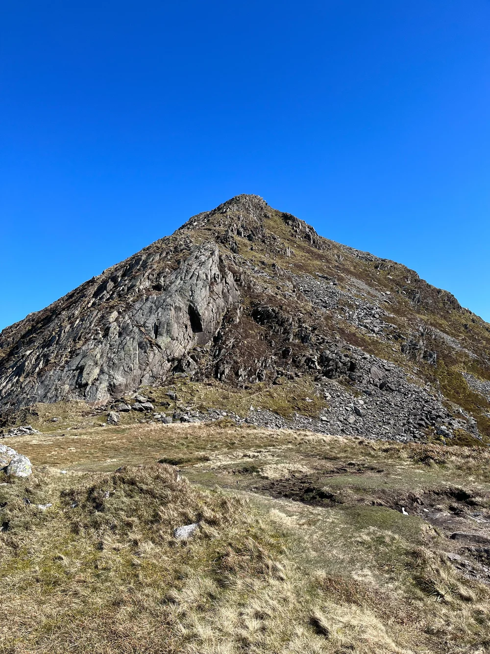 Cnicht, Moelwyn Mawr, & Moelwyn Bach Hike Guide — Oh What A Knight
