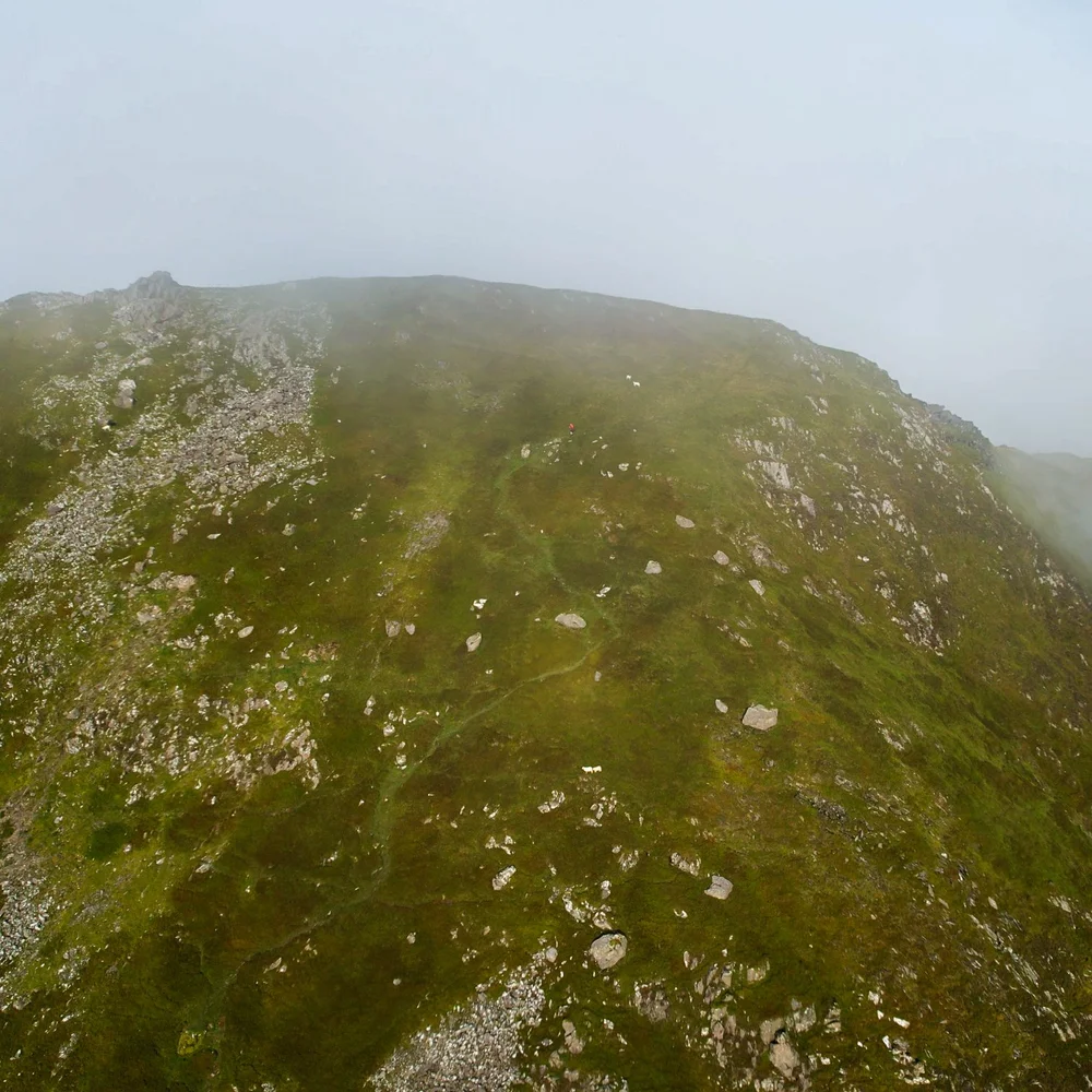 Hiking the Welsh 3000s | A solo attempt at Wales’ toughest day hike ...