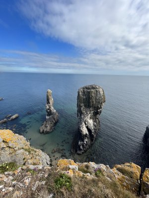 A guide to the Green Bridge of Wales and Stack Rocks | Pembrokeshire ...